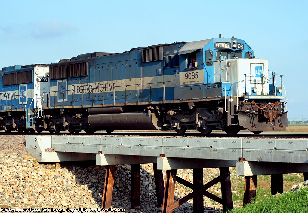 EMDX 9085 (unique paint)